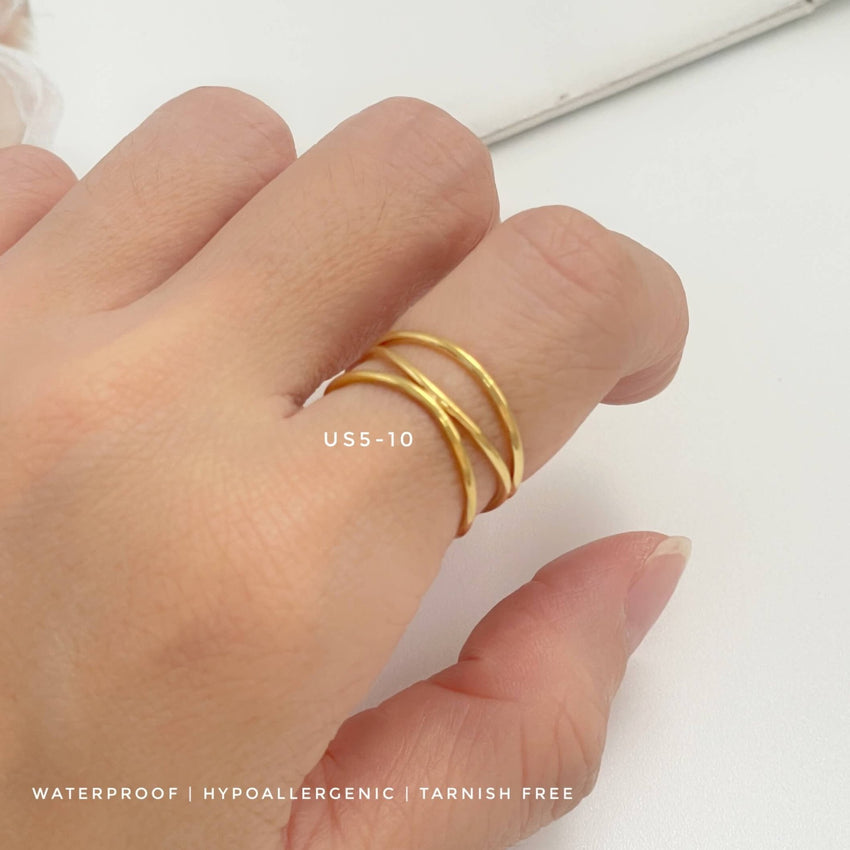 Hollow Line Ring– Aisha Wong Accessories